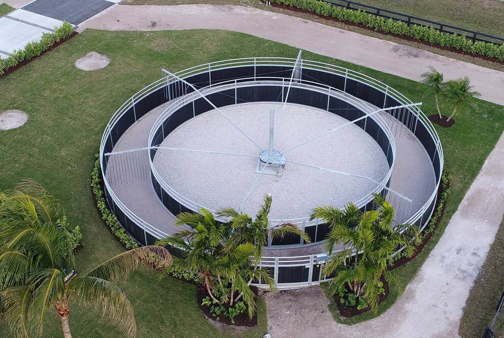 MK Horse Walkers - Stable Boards - Elite Equine Group
